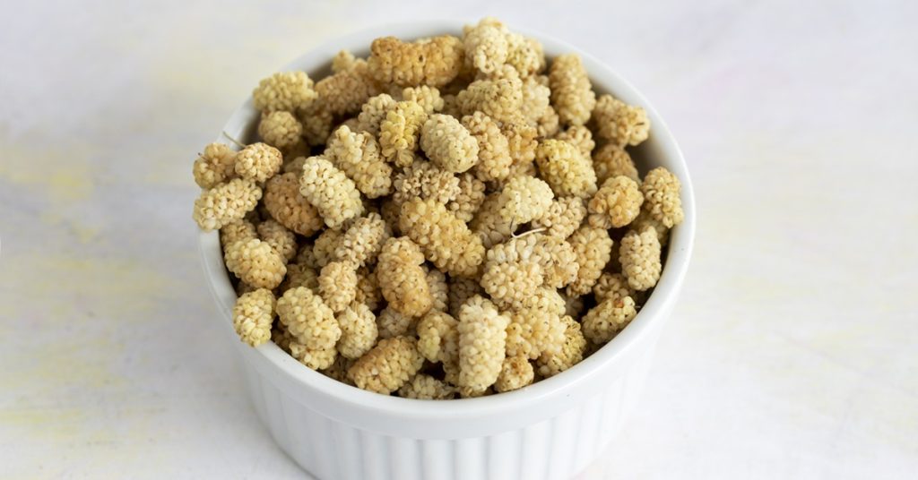 What Are Dried Mulberries And What Are They Good For?